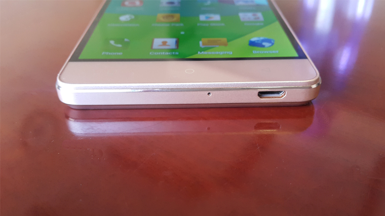 QMobile King Kong Max Pictures, Official Photos - WhatMobile