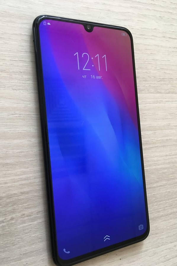 Vivo V11 Pro Pictures, Official Photos - WhatMobile